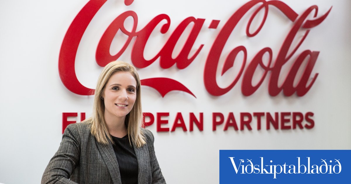 Anna Regína tekur við sölu á Coca-Cola