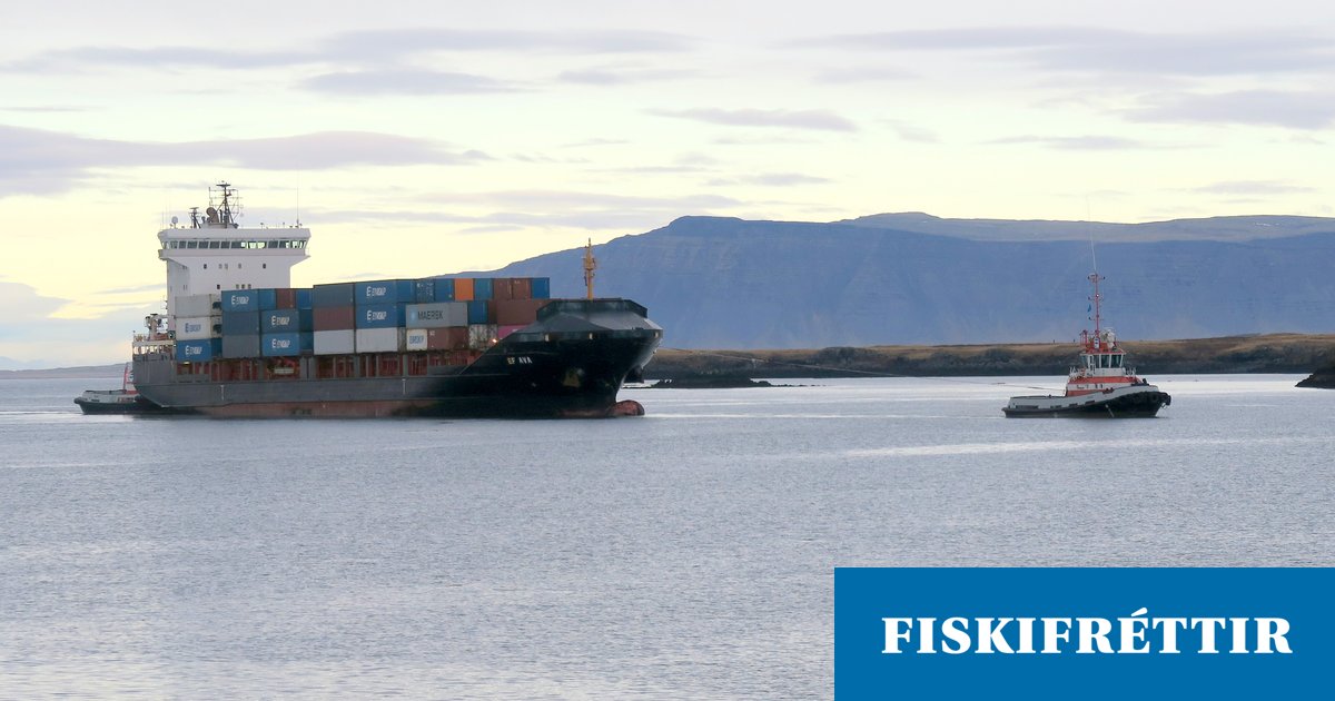 EF AVA komið til hafnar