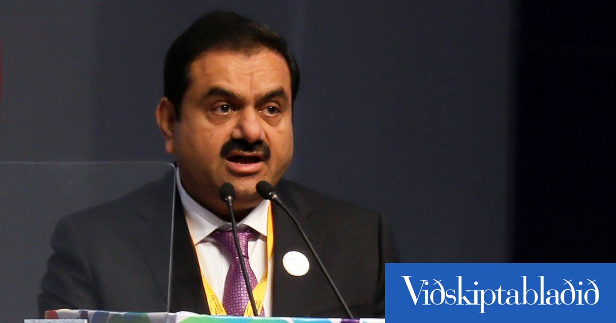 Stofnandi Adani Group ákærður fyrir mútur