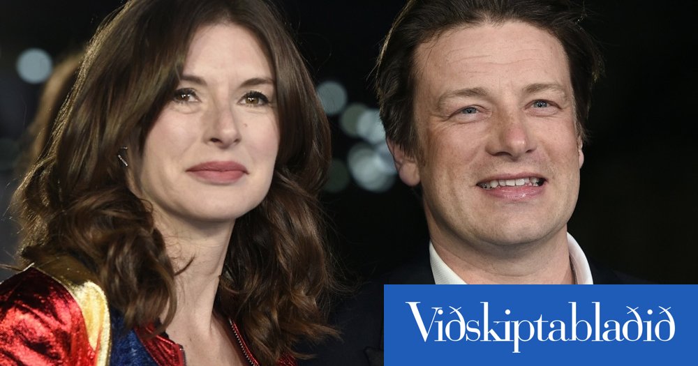 Jools og Jamie Oli­ver greiða sér út milljarð í arð