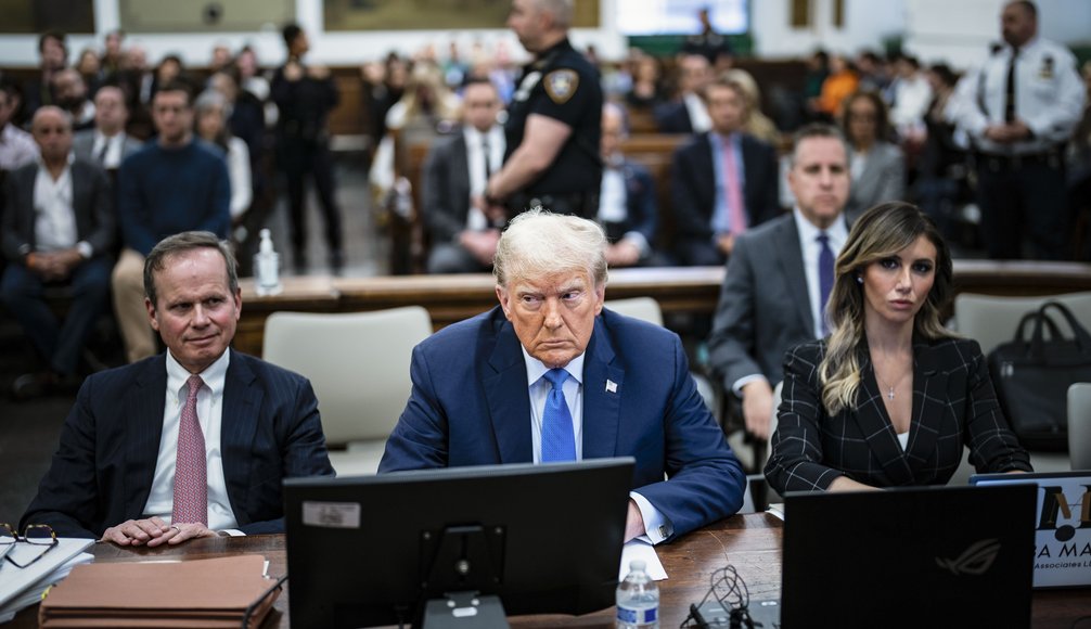 Trump mætti fyrir rétt í dag