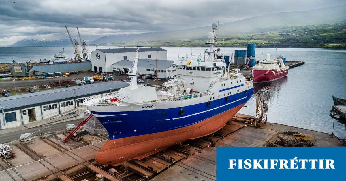 Kiviuq I aftur í slipp á Akureyri