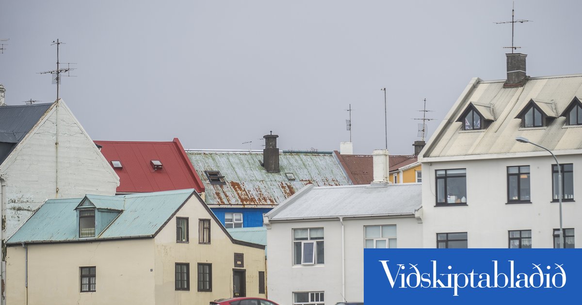 Flykkjast á ný í óverðtryggð lán