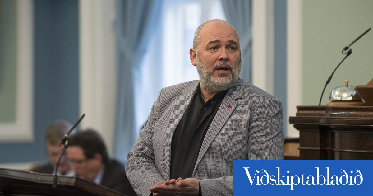 Samfylkingin mælist næst stærst